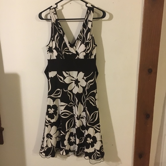 Studio Y | Dresses | Studio Y Dress | Poshmark